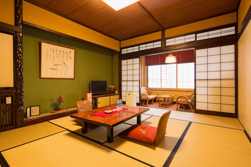 9 Secret Traditional Ryokans In Takayama To Book In 2025