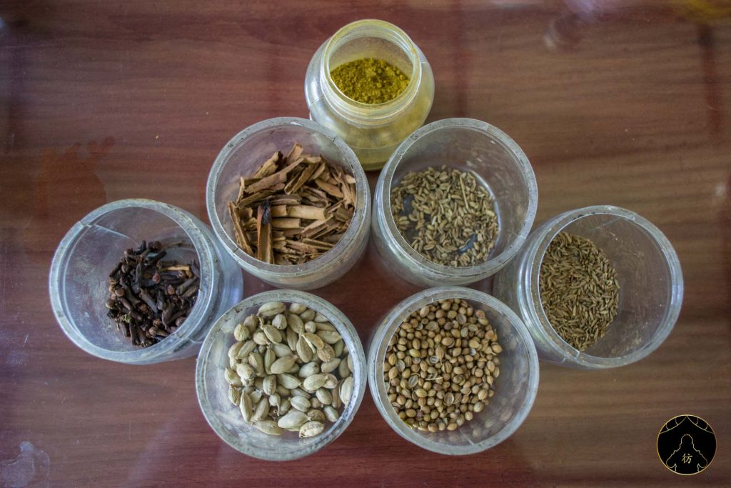 Dambulla Sri Lanka | Visit The Golden Temple & The Great Sacred Caves