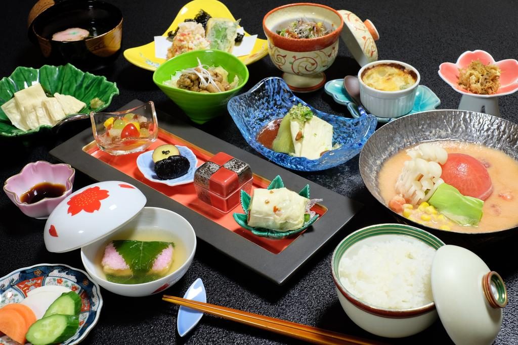 Experience Temple Lodging In Japan At The 10 Amazing Shukubo