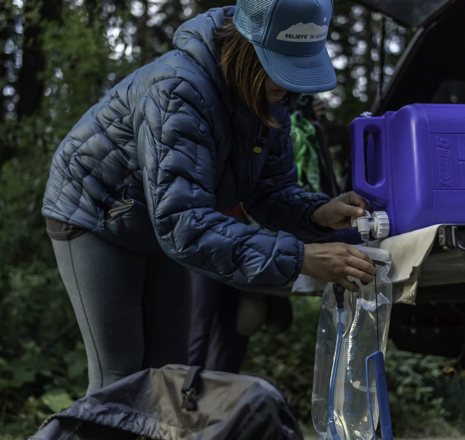 The 5 Best Water Bladders To Stay Hydrated While Hiking In 2025